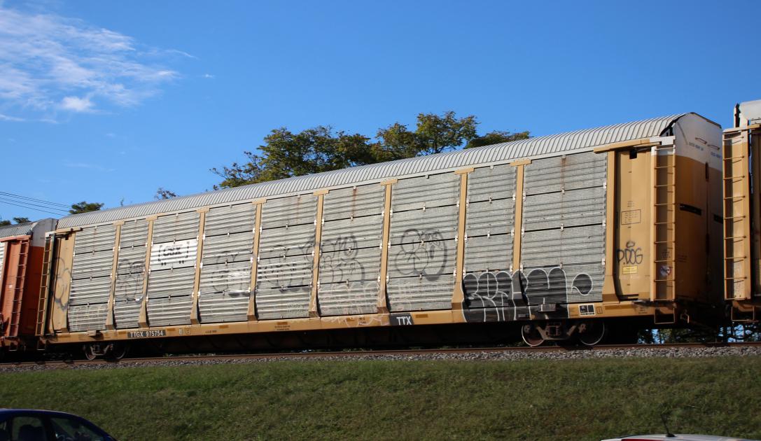 TTGX 979754-Rack class ML2L | Conrail Photo Archive